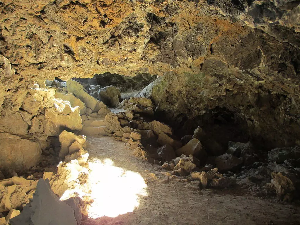 Wie Bakterien diese unterirdische, beeindruckende Höhle zum Glänzen bringen 50626_3