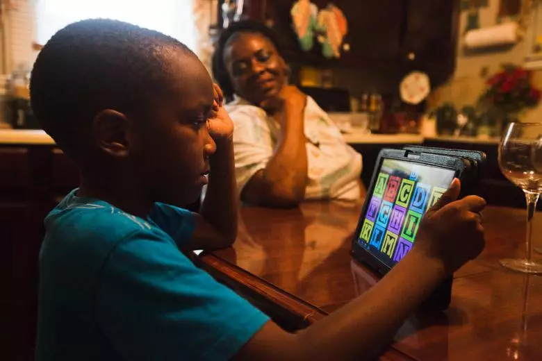 Zijn tablets de uitweg uit het analfabetisme bij kinderen?