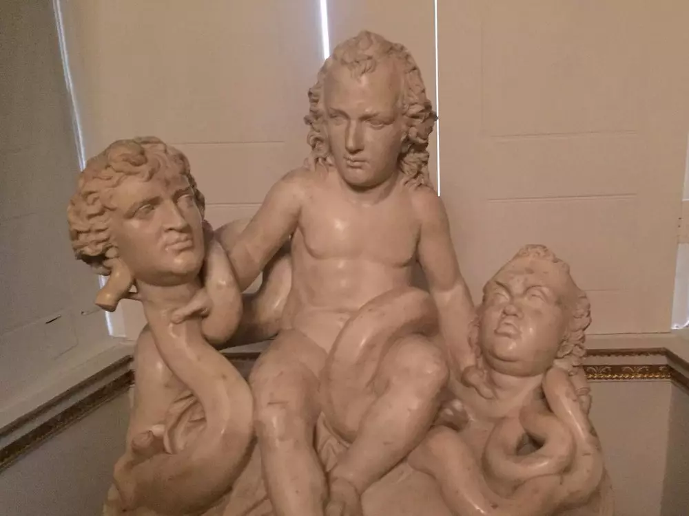 De lelijkste sculptuur ooit, zegt de directeur van de Portrait Gallery