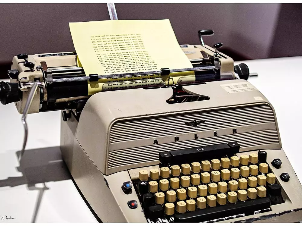 01_12_2014_typewriter.jpg