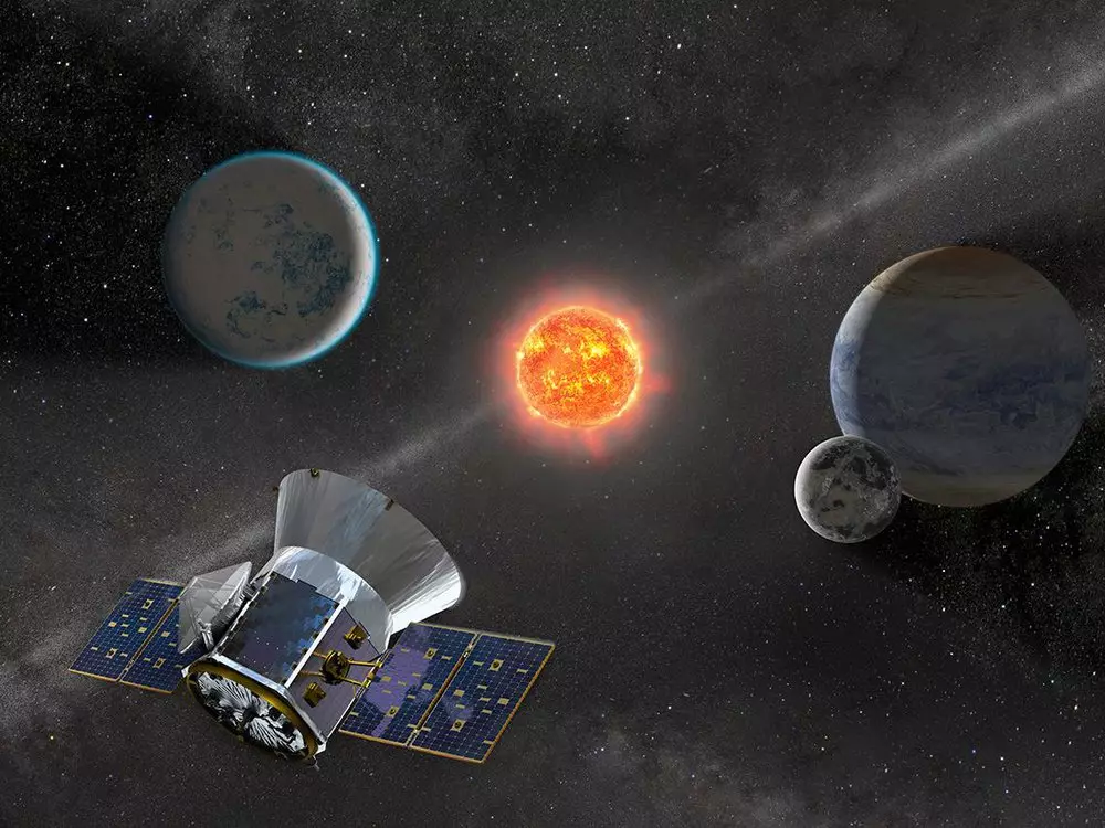 TESS Space Telescope sil tûzenen planeten fine, mar astronomen sykje in pear selekteare