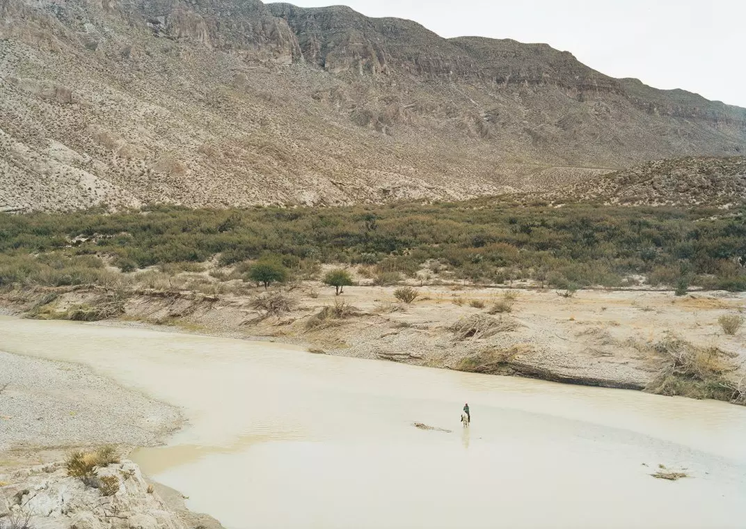 Ritratti Stark tal-Amerika s-Sabiħa, Mibdula għal Dejjem mill-Bniedem u n-Natura 51648_11