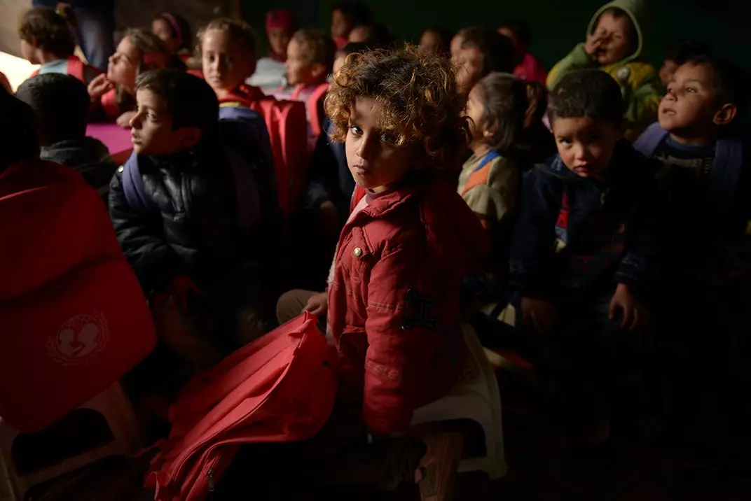 Këto foto të fëmijëve të Sirisë i vënë fytyrën krizës humanitare në Lindjen e Mesme 51650_2