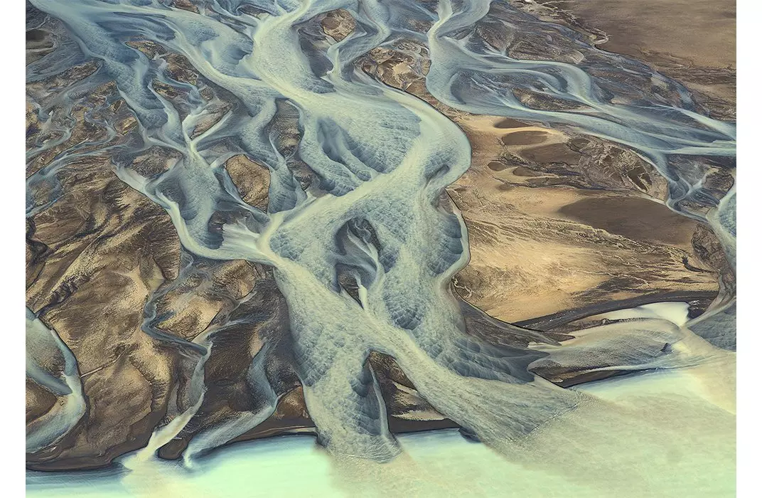 Vistas aéreas dos ríos volcánicos de Islandia 51662_2