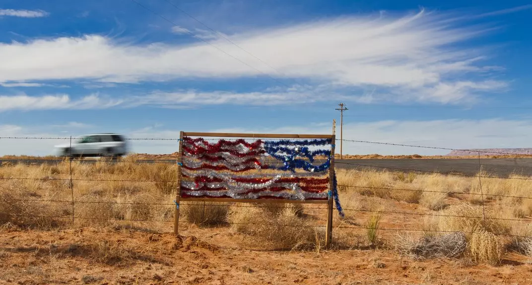 Beelde van die Star-Spangled Banner van regoor die land 51663_5