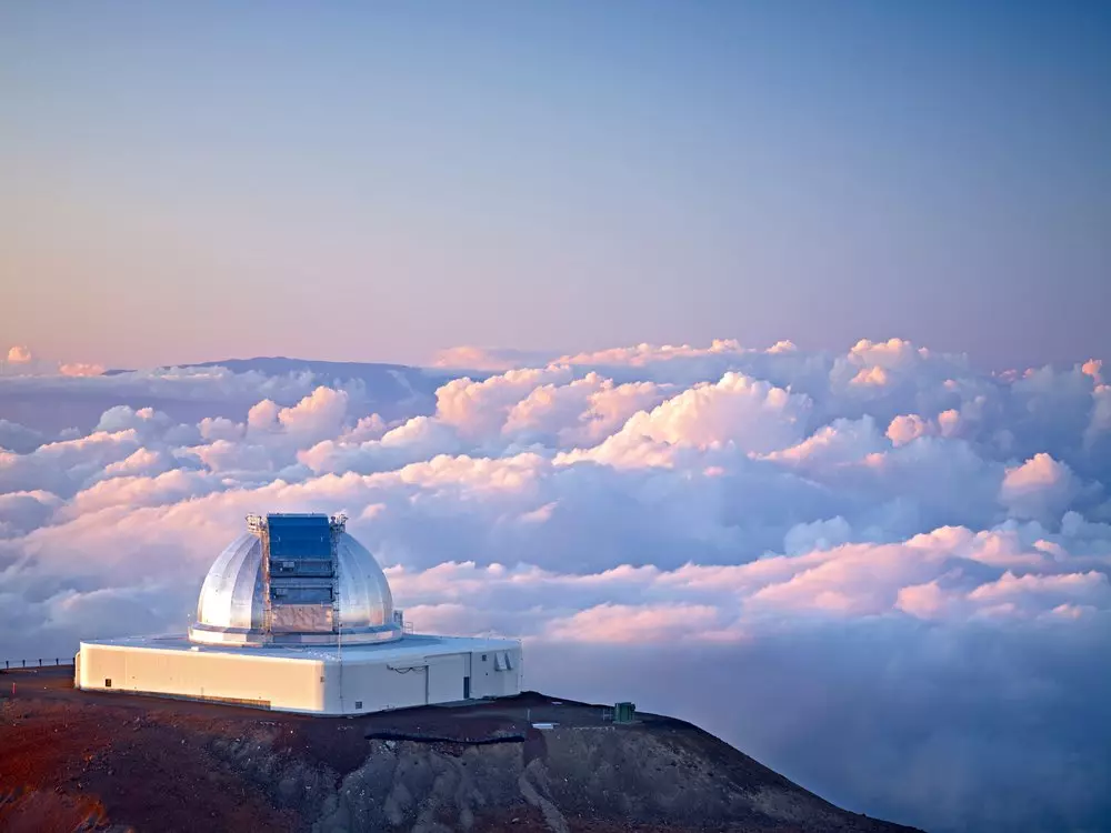 Gli hawaiani protestano contro la costruzione del telescopio più grande del mondo