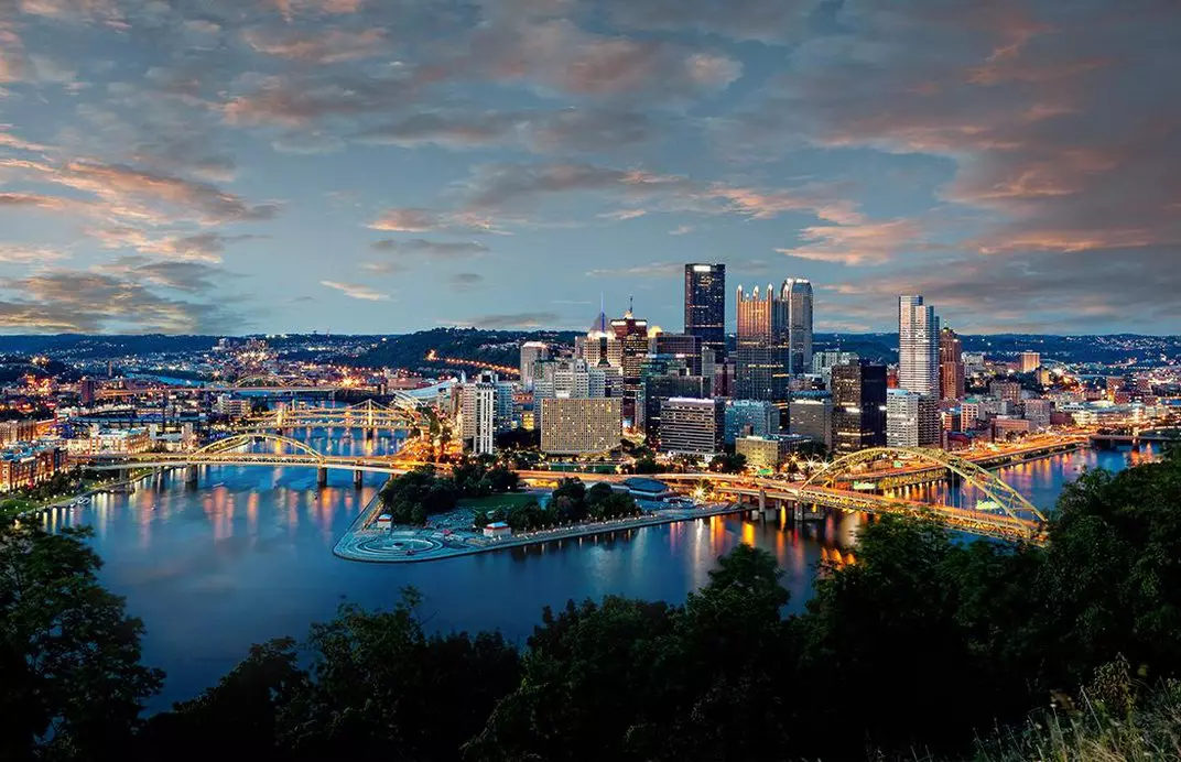 Slavimo Pittsburgh, mesto za profesionalnim nogometom, Big Macs in cepivo proti otroški paralizi 52210_6