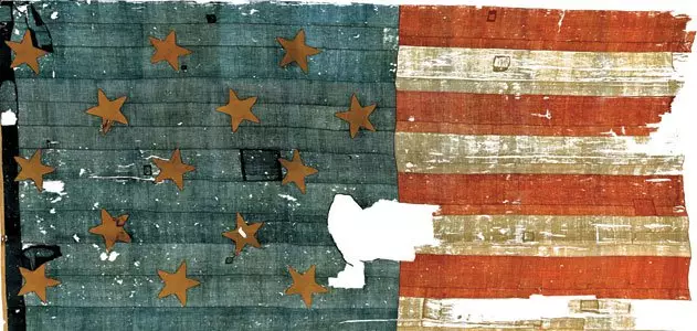 Star-Spangled Banner zréck op Display