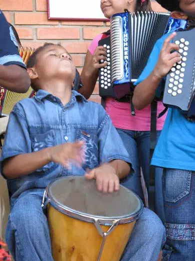 Kolumbia 6. feladás: Harmonika rocksztárok Valleduparban 6067_5