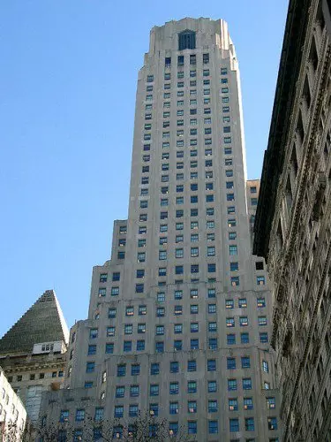 El edificio Irving Trust en 1 Wall Street