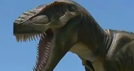 A golfpályáktól az állatsimogatóig a dinoszauruszok útban vannak