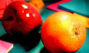 Параўнанне яблыкаў і апельсінаў