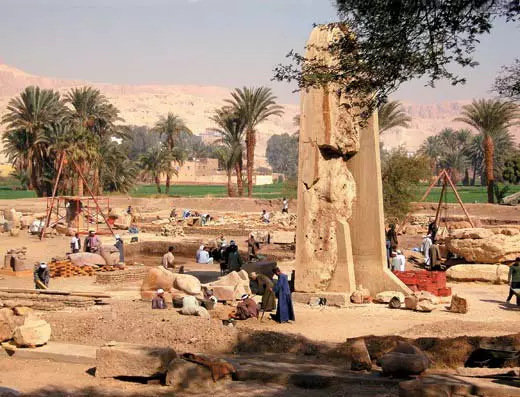 مصر کے سب سے بڑے مندر کا پتہ لگانا 6750_4