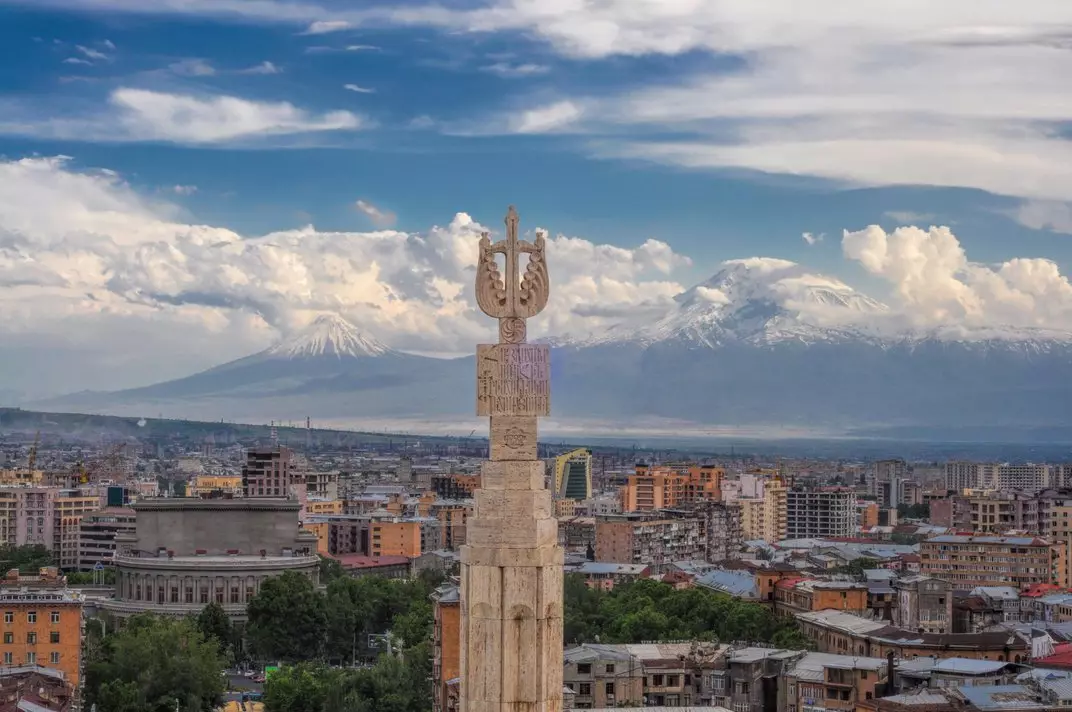 Hoe ou vulkane Armenië se pienk stad geskep het 7007_12