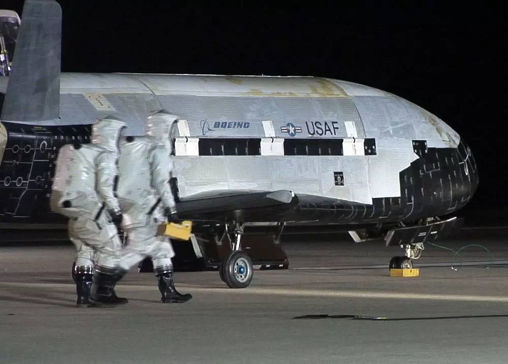 Vad har flygvapnets hemliga rymddrönare gjort i omloppsbana det senaste året?