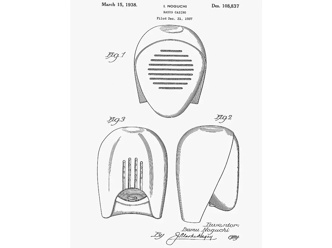 Patent za radijsko ohišje (radio medicinska sestra).