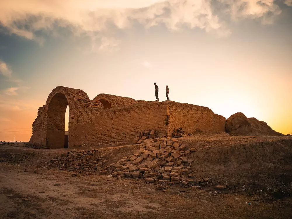 在伊拉克的阿苏尔遗址，古代历史面临毁灭的危险