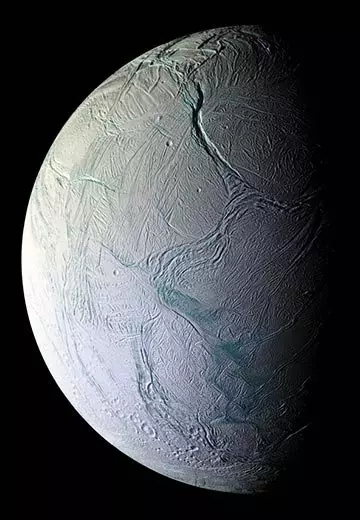 Talagsaon nga mga Litrato sa atong Sistema sa Solar 8276_7