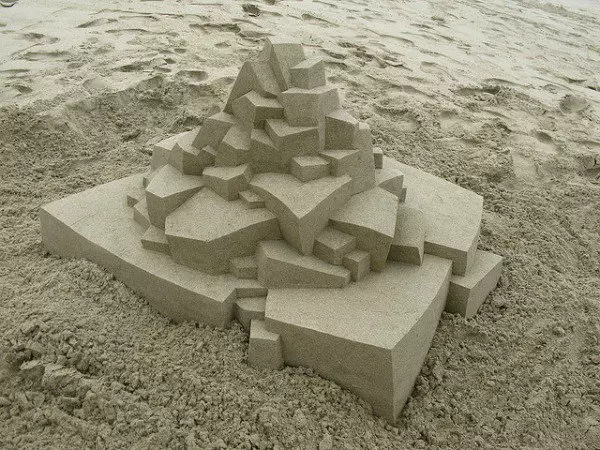 Erstaunlech modernistesch Sandcastles Skulptur vum Calvin Seibert 8582_11