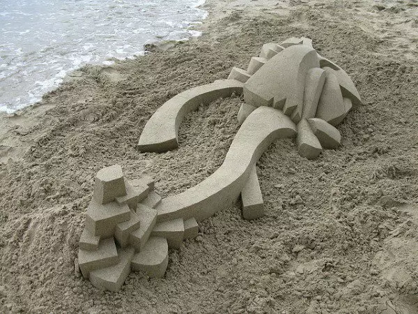 Nevjerojatni modernistički dvorci od pijeska koje je isklesao Calvin Seibert 8582_8