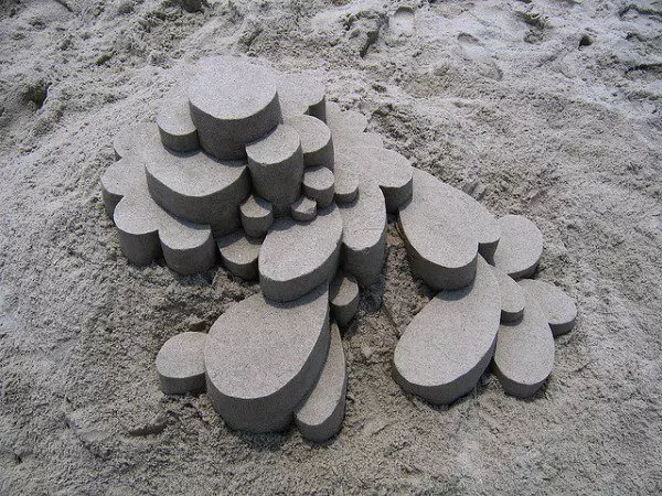 Erstaunlech modernistesch Sandcastles Skulptur vum Calvin Seibert 8582_9