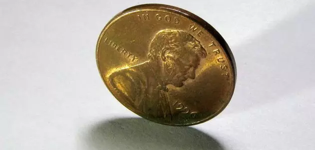 जुआरी ध्यान दें: एक सिक्का फ्लिप में अंतर काफी 50/50 . नहीं हैं