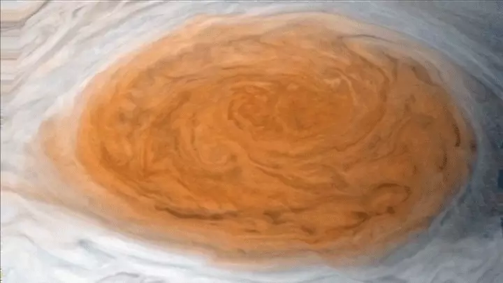De gigantische storm van Jupiter