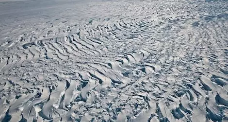Konfirmite: Kaj Antarkto kaj Gronlando Perdas Glacion