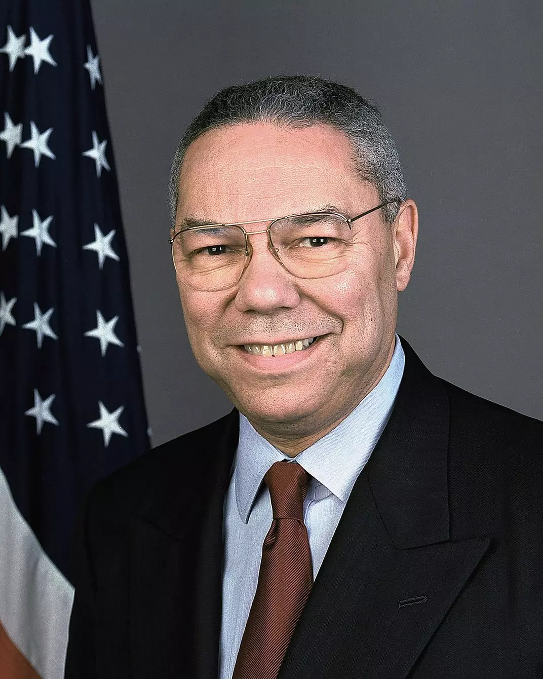រូបថតផ្លូវការរបស់ Powell ជារដ្ឋលេខាធិការ