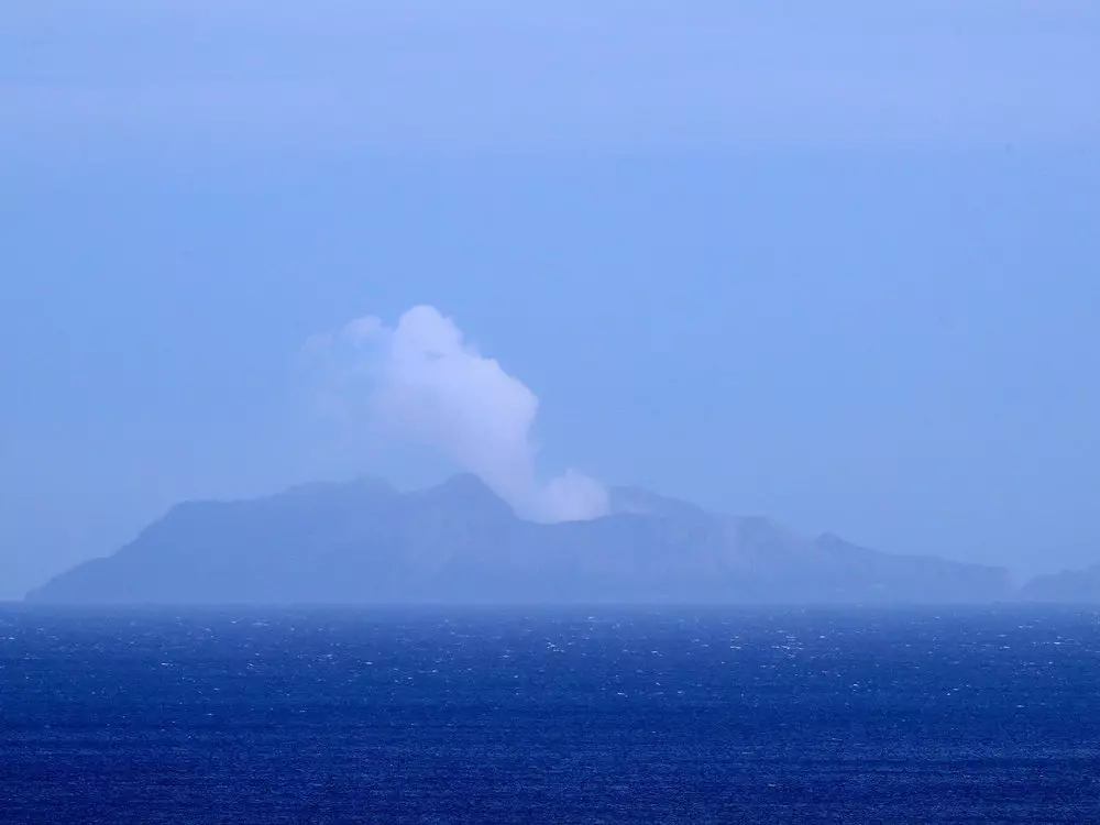 Mt. White vybuchla v Bay of Plenty na Novom Zélande 11. decembra 2019