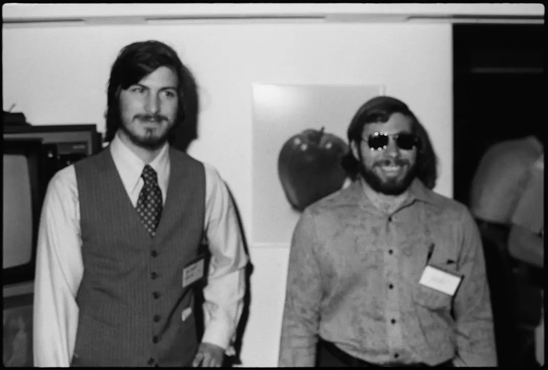 Steve Jobs ak Steve Wozniak, ko-fondatè Apple Computer