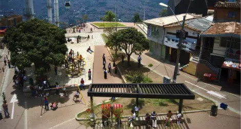 コロンビアのメデジンにある再開発されたスペース、ニーニョス公園