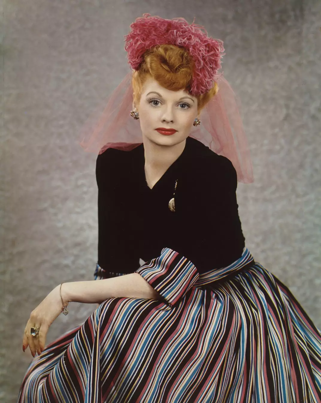 露西尔·鲍尔，摄于 1944 年