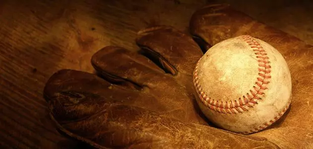 baseball a rukavice