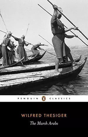 Voorskou-kleinkiekie vir 'The Marsh Arabs (Penguin Classics)