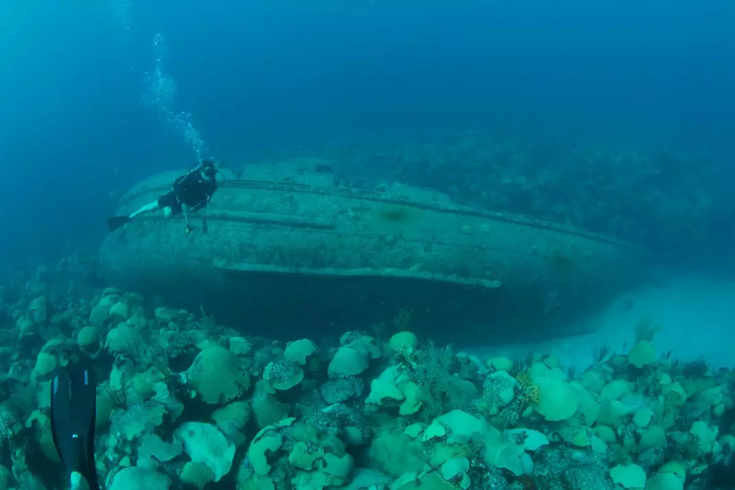 探索百慕大五个最具标志性的残骸遗址 9978_10